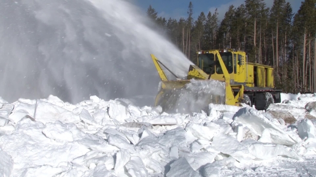 Nature Videos - snow plow at work in yellowstone