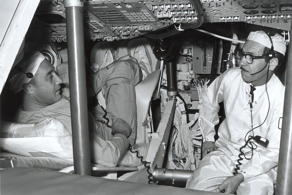 Apollo 1 Space Mission-ap1-S66-40760