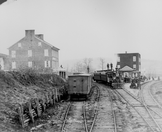 Civil War Pictures and Illustrations-civil-war-railroad-station-080