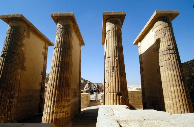 columns-sakkara-funerary-complex-of-djoser-photo-image-1255a ...