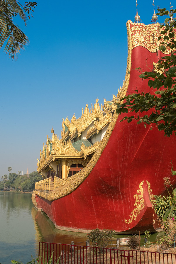 Karaweik Royal Barge situated at Kandawgyi Lake Yangon Myanmar ...