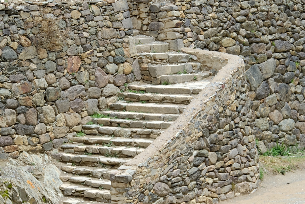 Ollantaytambo an Inca fortress - Classroom Clip Art