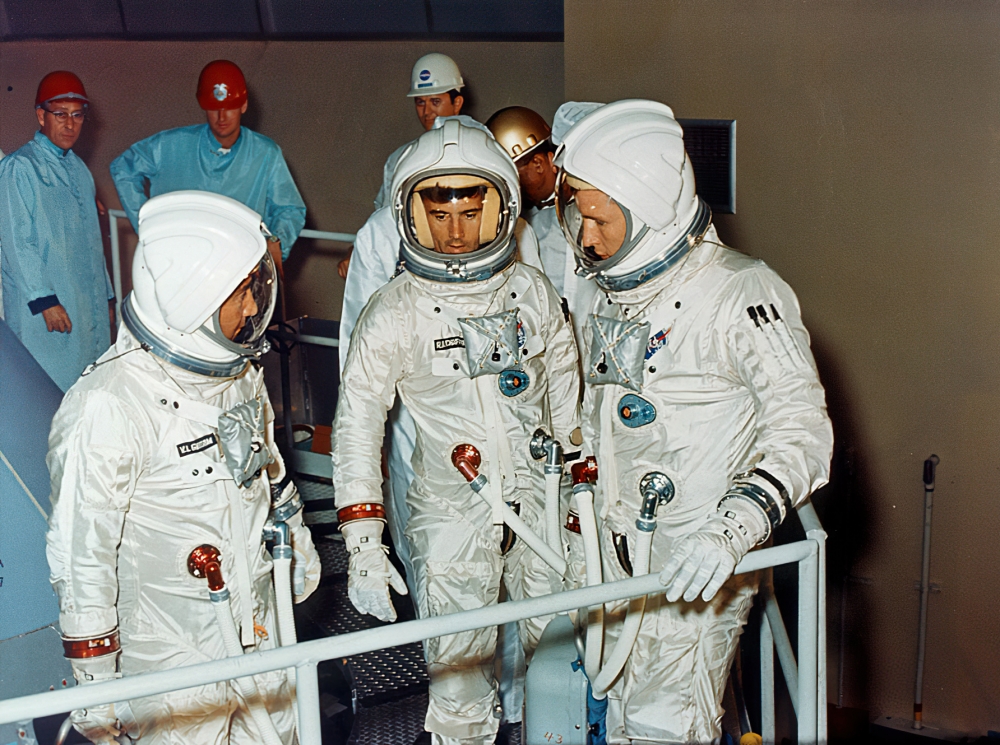 Apollo 1 Space Mission-prime crew for Apollo 204 pose during training