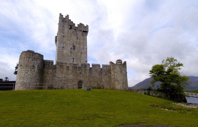 Ireland-Ross Castle