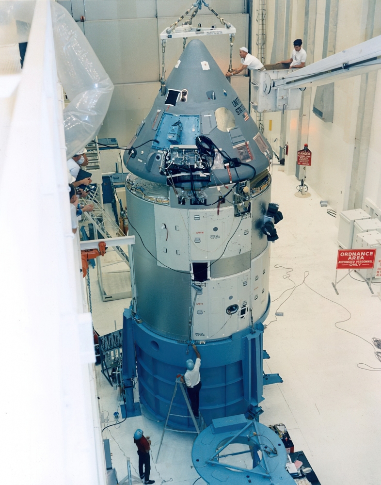 pollo 204 command module - Classroom Clip Art