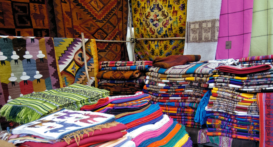 Textiles for sale in Peru - Classroom Clip Art