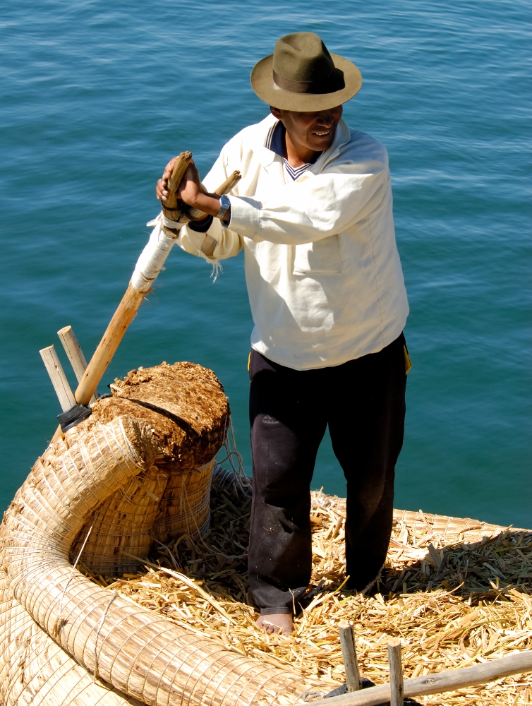 traditional reed boats lake titicaca photo 2583a - Classroom Clip Art