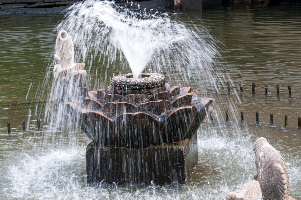 water fountain in garden shanghai - Classroom Clip Art