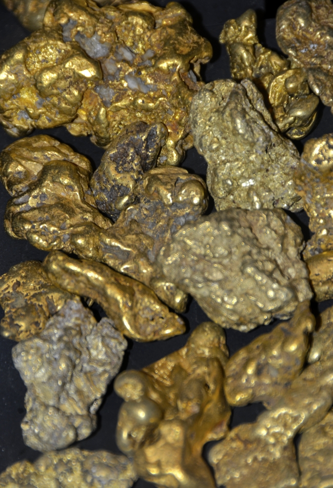Rocks and Minerals-gold nuggets different sizes