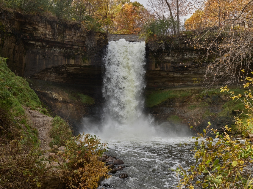 Minnehaha Falls a local attraction in Minnehaha Park - Classroom Clip Art